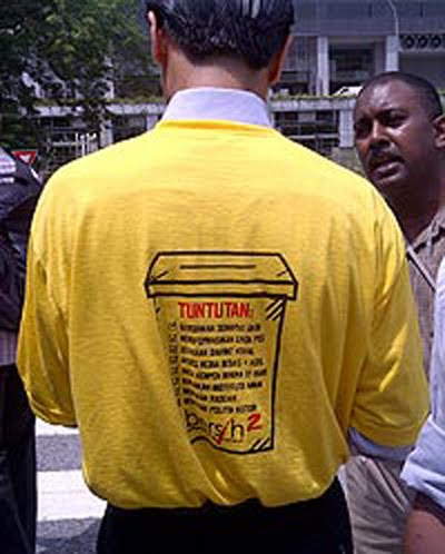 tumpang sekole...?: 1Malaysia dah deman KUNING....