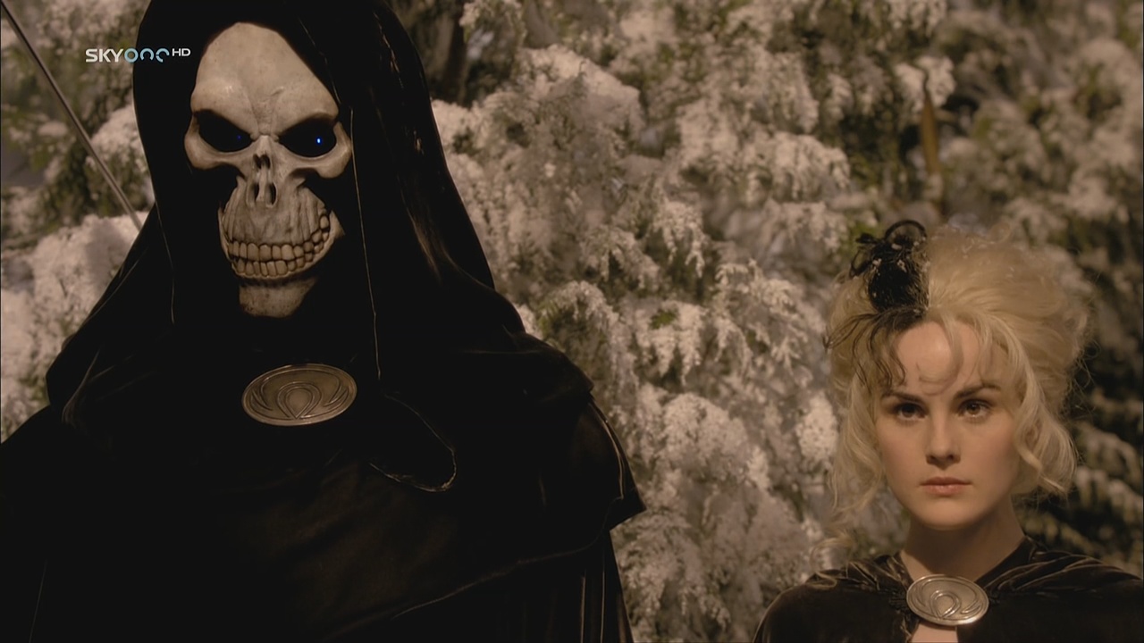 Erik At The Gates: Review: Hogfather