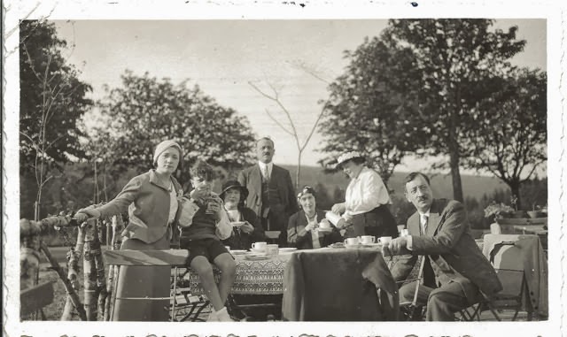 Histoire familiale et Histoire sociale ~ La Gazette des Ancêtres