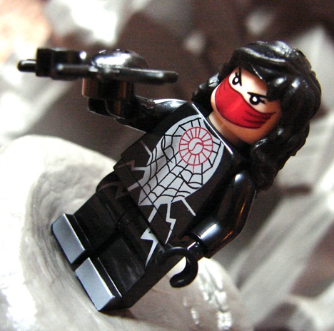 Toyriffic: BootLEGO Silk Minifigure by Sheng Yuan