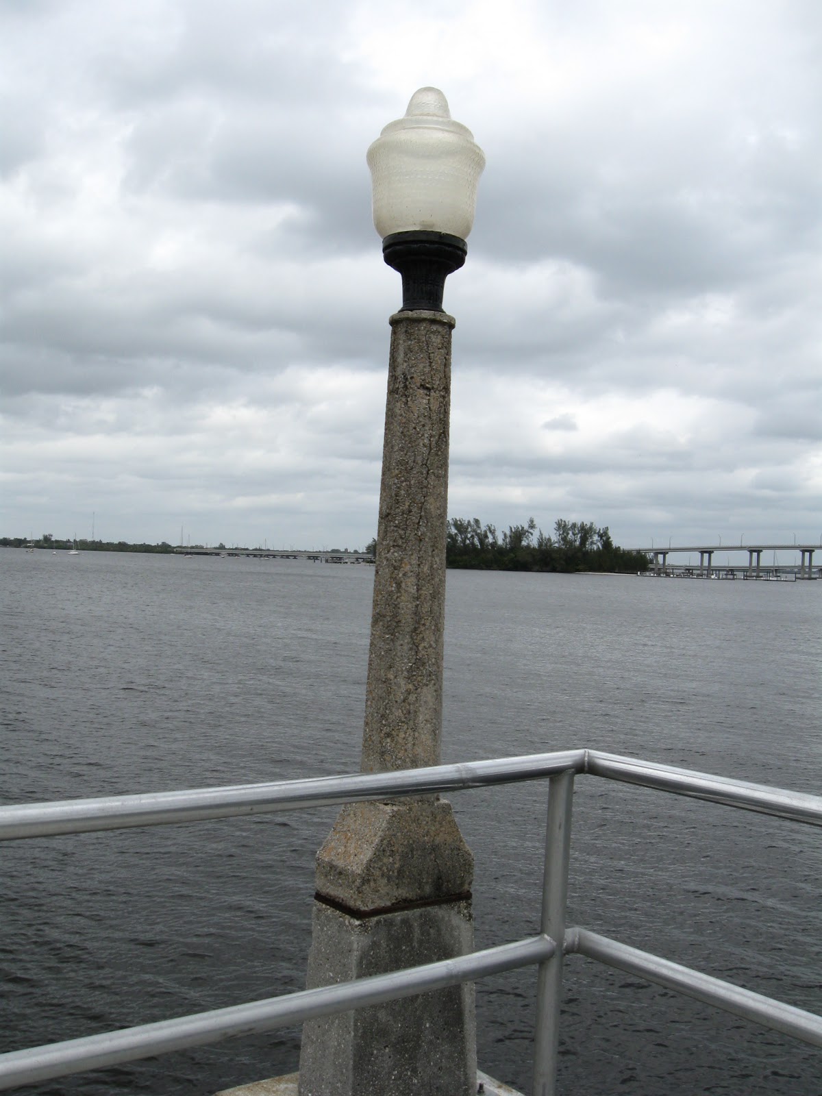 Eclectic Travels: Fort Myers River District