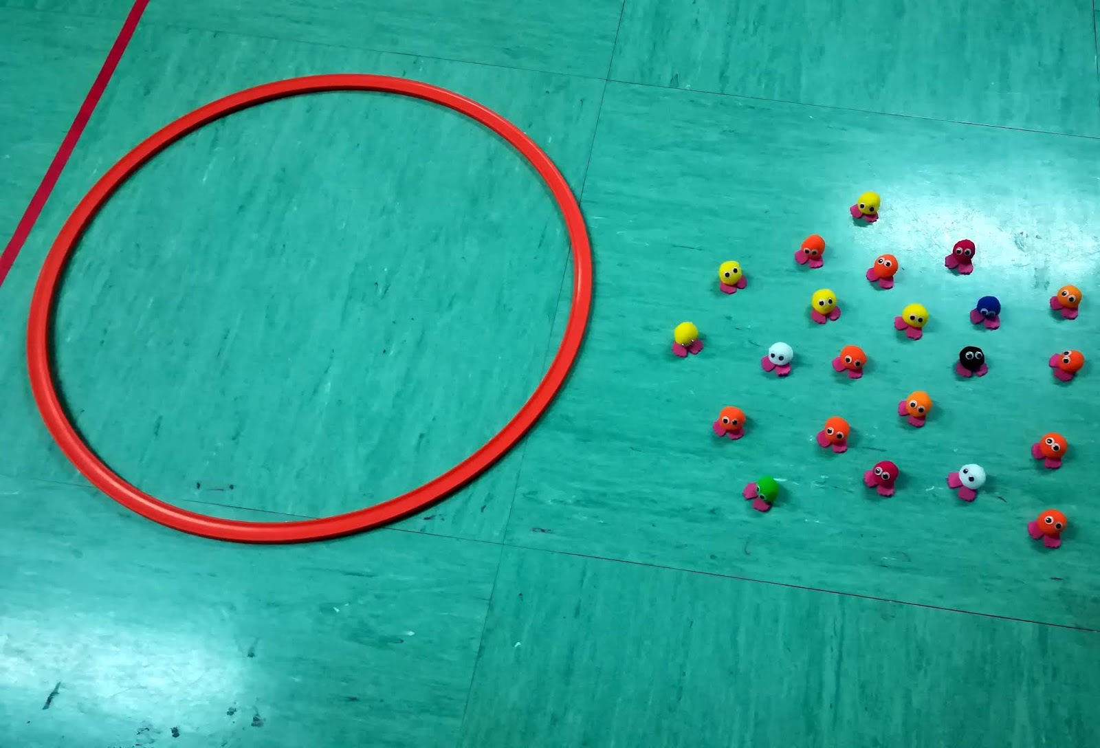 MI CLASE DE INFANTIL: CONCEPTOS: DENTRO-FUERA