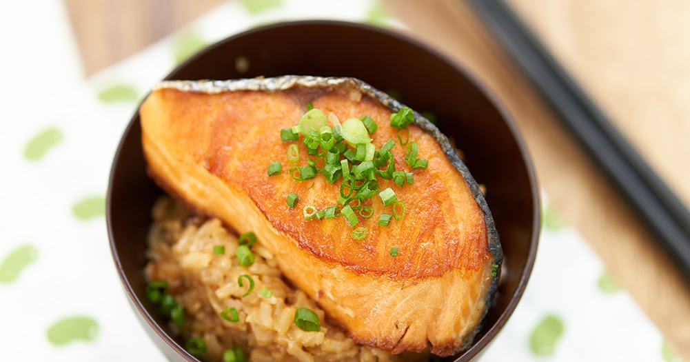dailydelicious: One dish meal: Miso Brown rice with Grilled Salmon