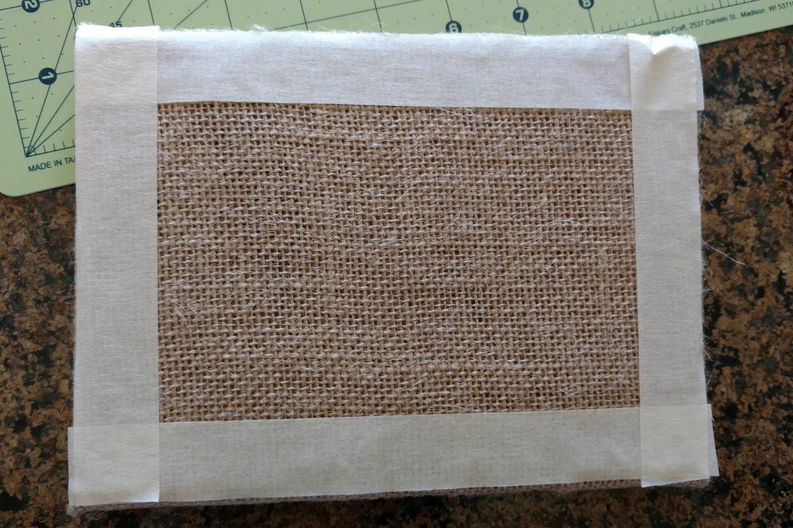 Easy Fall Burlap Sign - Sunshine and Munchkins