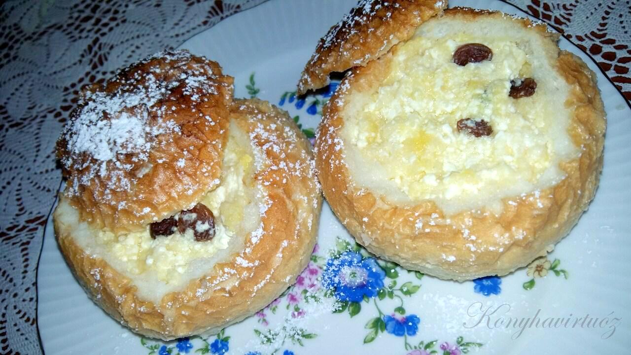 Konyhavirtuóz: Túróval töltött zsemle