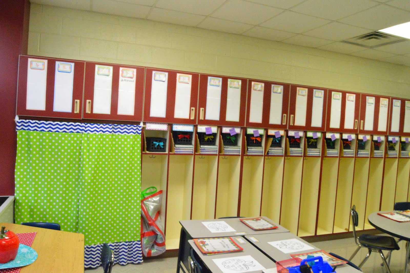 3rd grade adventures : 2014-2015 Classroom Tour