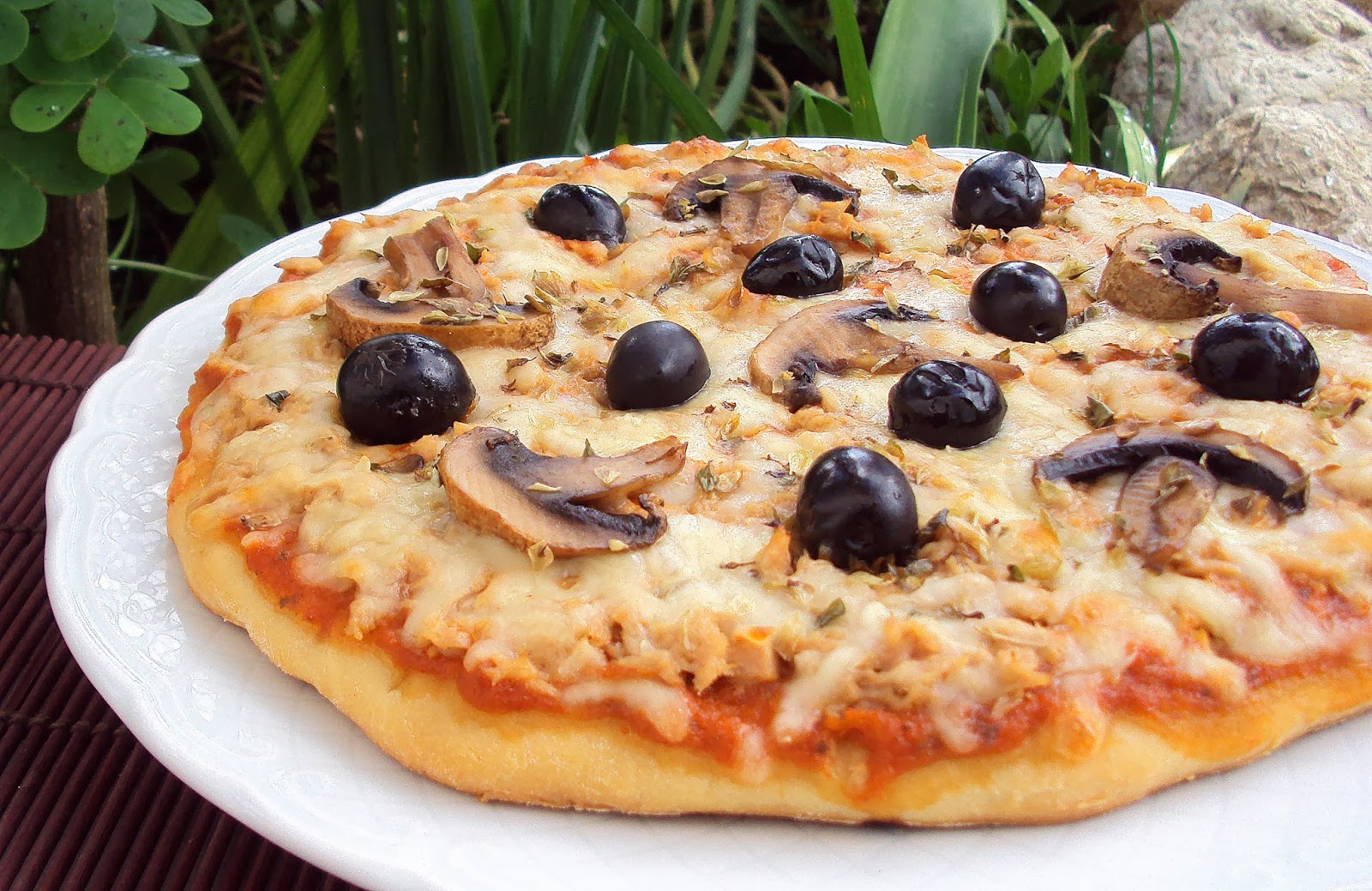 Nárwen's Cuisine - Sabores do Mundo : Pizza de Atum com Cogumelos e ...