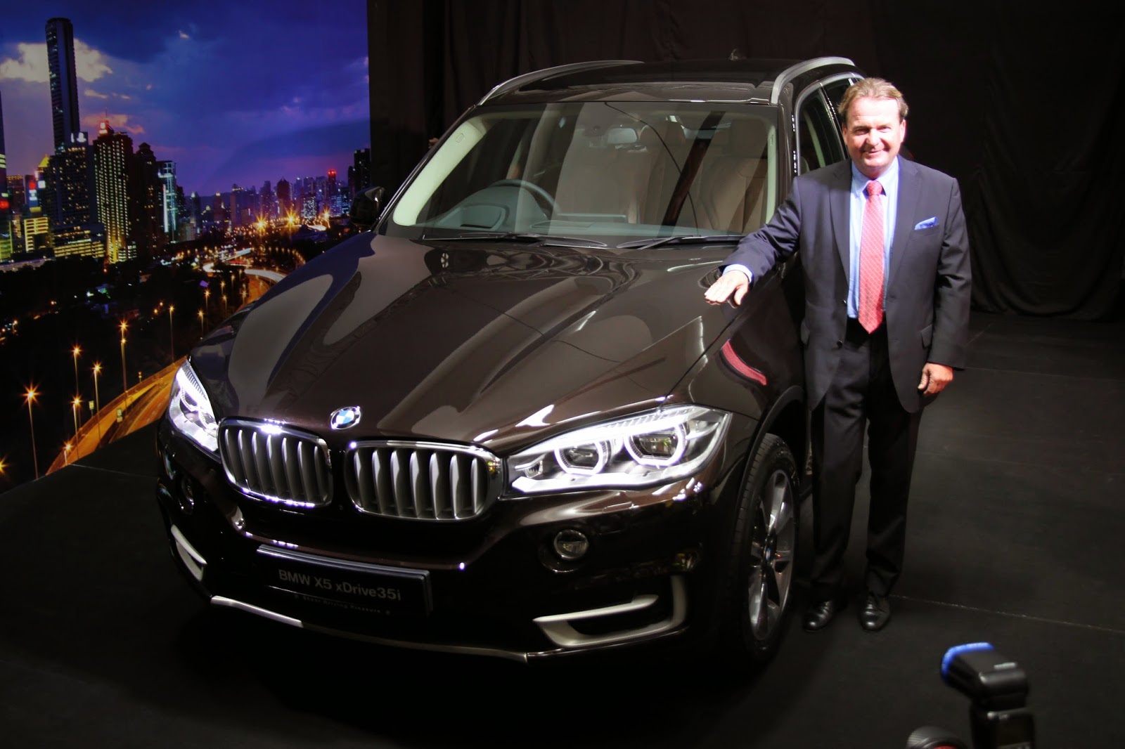 脫韁馬 之 廄: BMW X5再起，老大重出江湖！（明不是試駕結果照片超多……）