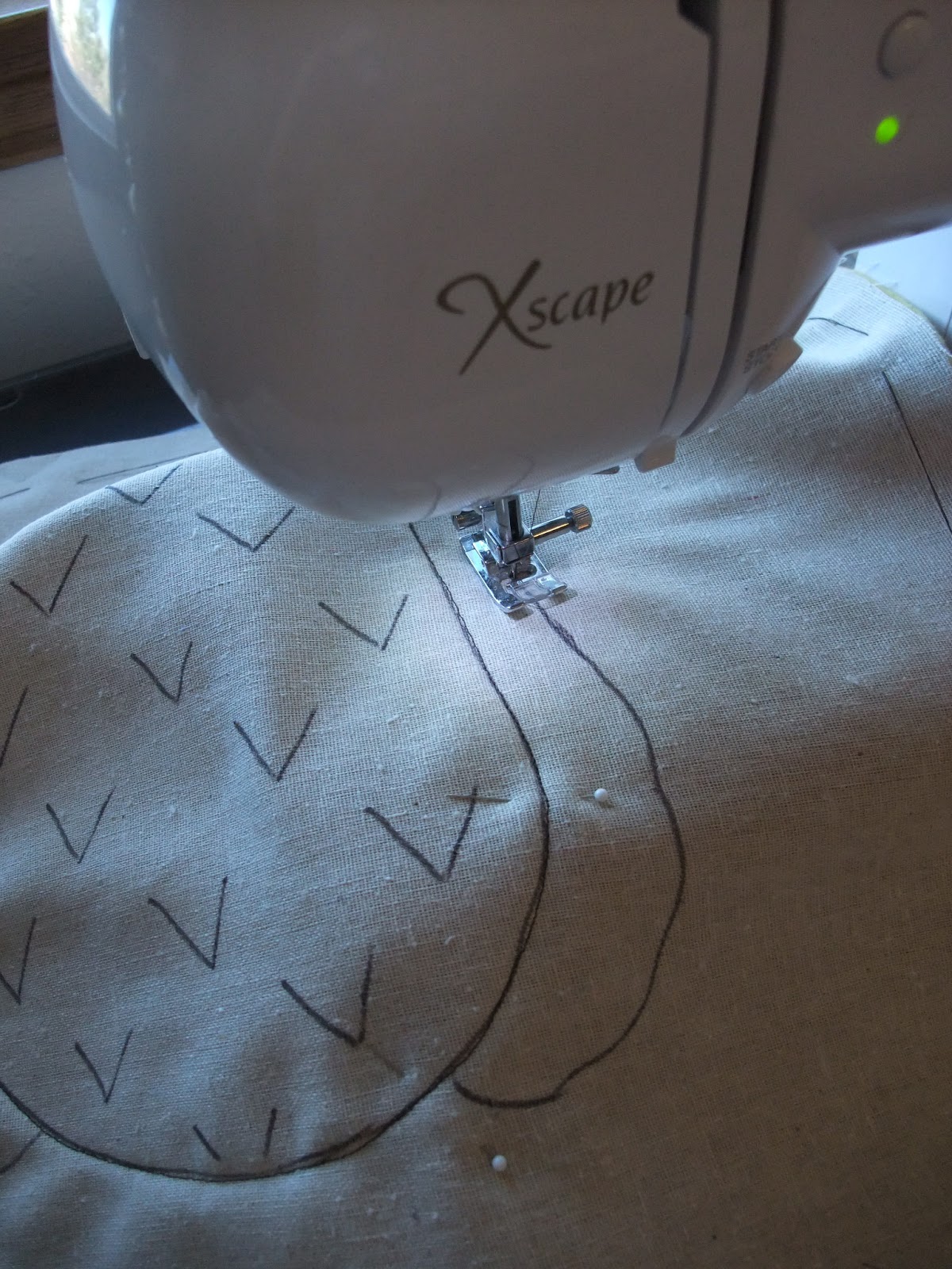 Just Another Hang Up: Outlining with Stitches Tutorial...