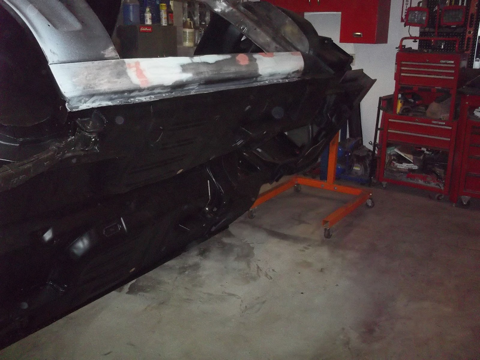 1969 Mustang Restoration: Pictures of the Painted Chassis