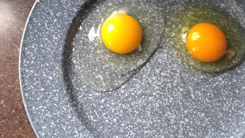 Mudahnya Cara Membedakan Telur Busuk dan Bagus - Dapur.Website