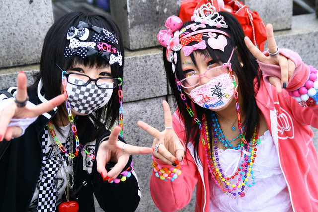 ApertureLads: Harajuku - Fashion, Beauty Besides the Skin...