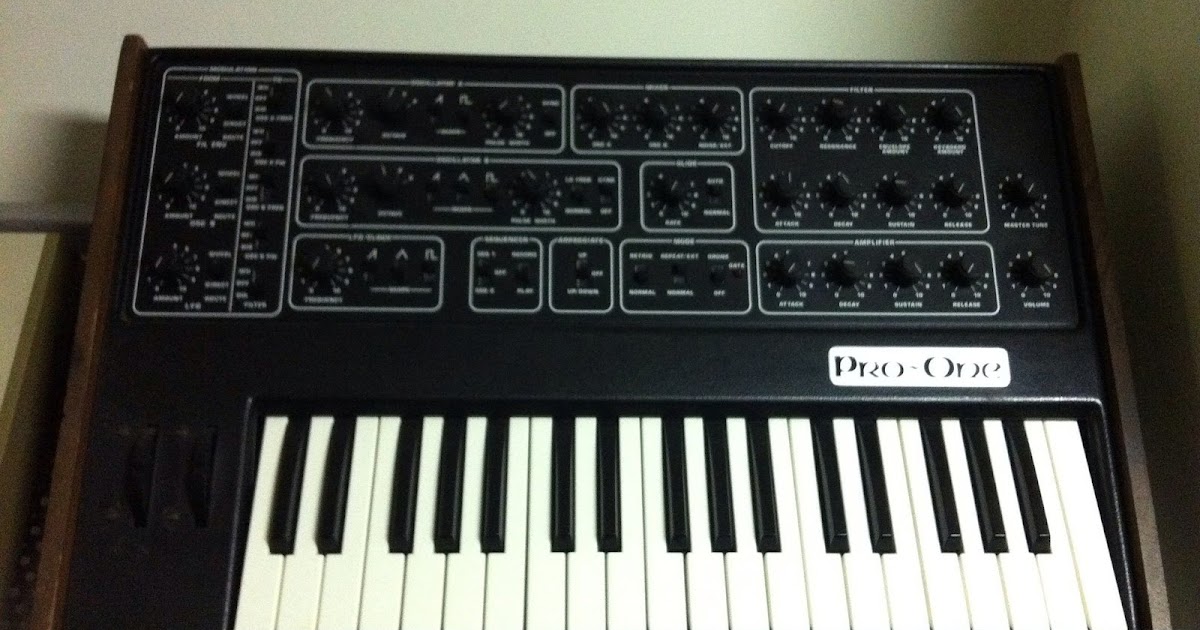 MATRIXSYNTH-B: Sequential Circuits Pro One Keyboard SN 2722