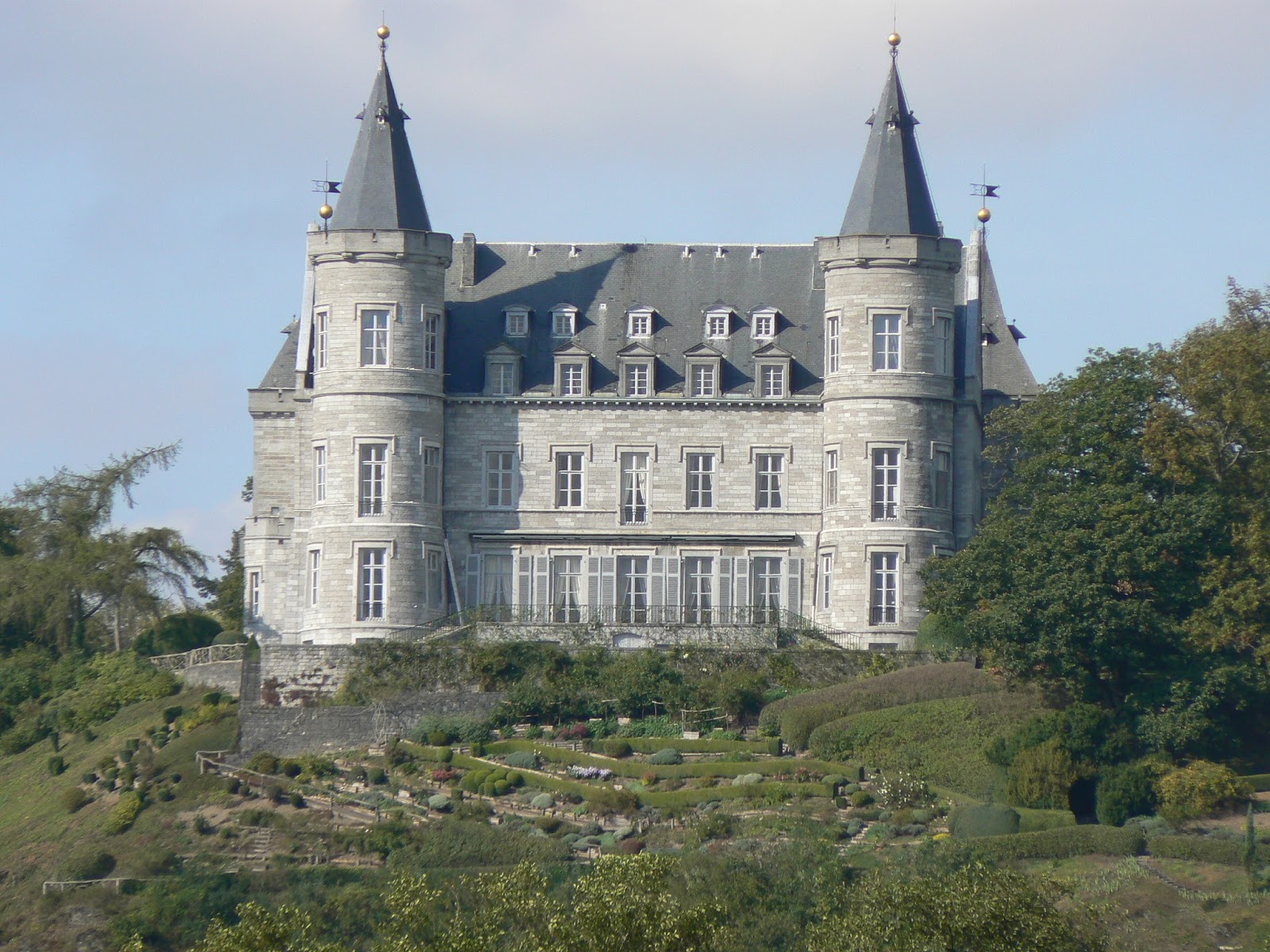 Queen Mathilde: Residence: Ciergnon