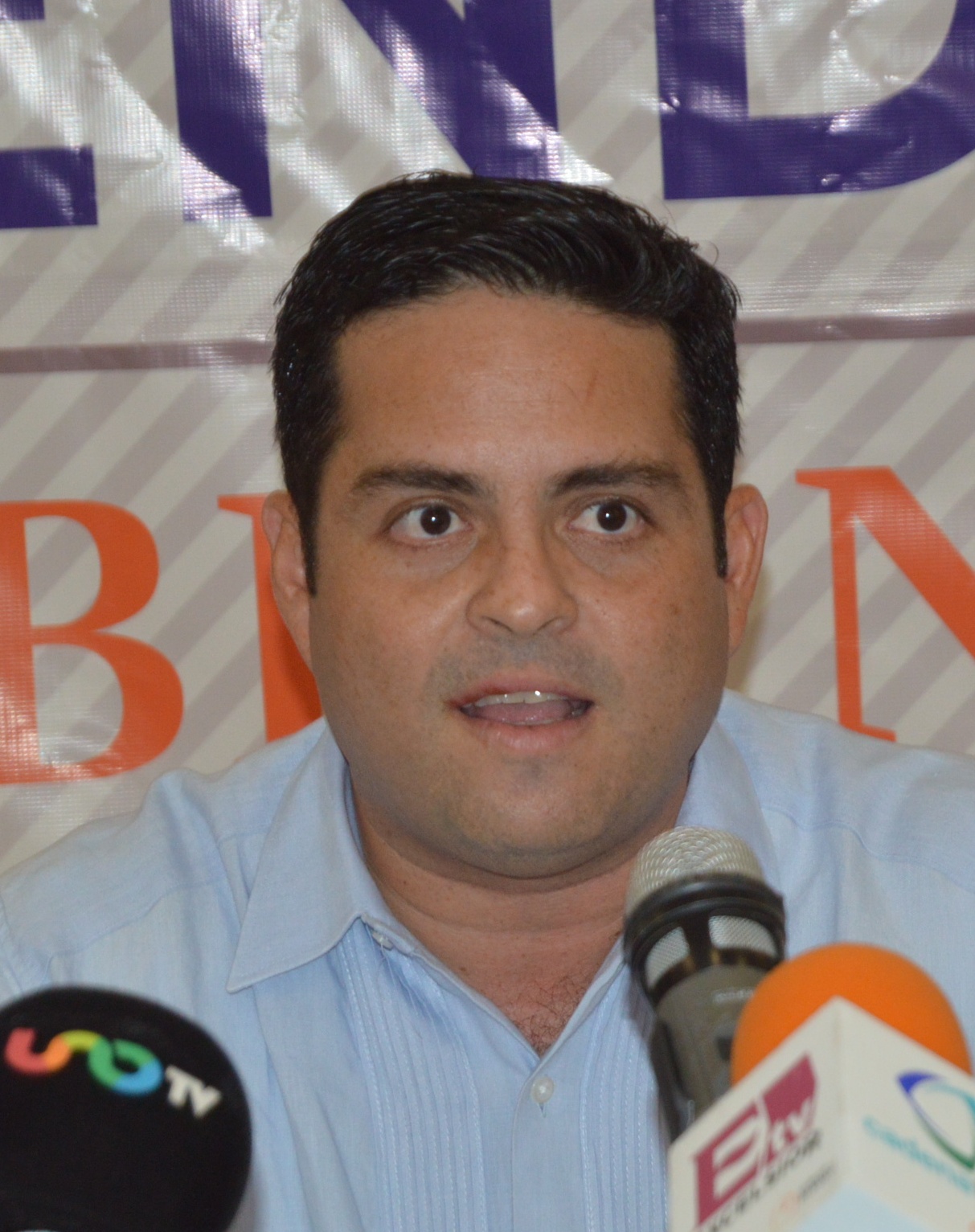 Temas y sucesos // Diálogos : 09/09/15