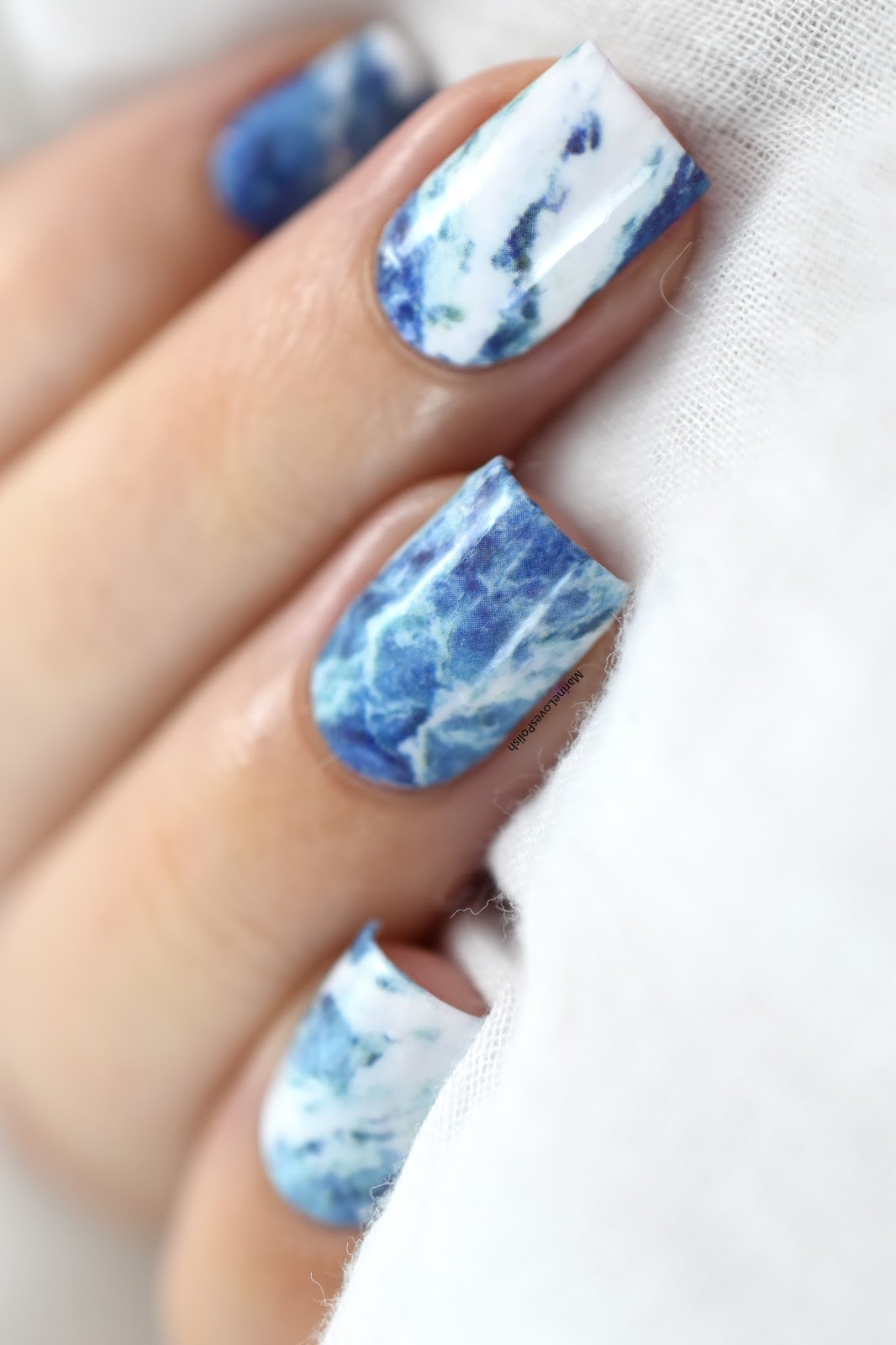 Blue Marble Nail Art