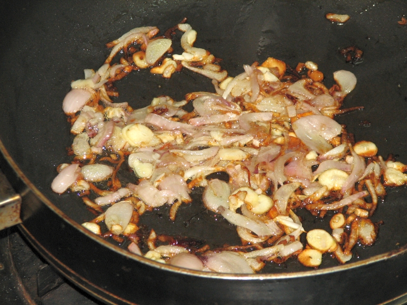 Food!: চিচিন্গায়ের তরকারী (Chichingay-er Torkari) or Snake Gourd Curry