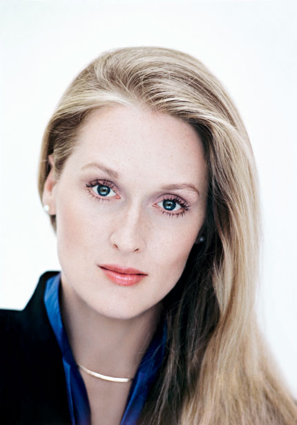 Beauty and Elegance: Meryl Streep - a 'Soft Classic' Beauty and Elegance: Meryl Streep - a 'Soft Classic'