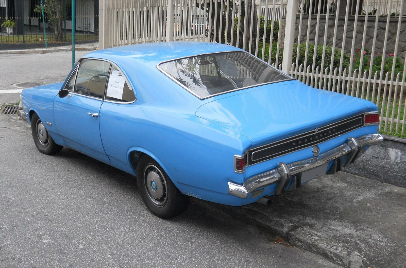 Registros Automotivos do Cotidiano: Chevrolet Opala Gran Luxo Cupê 1972