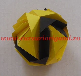 Cursuri Origami: august 2013