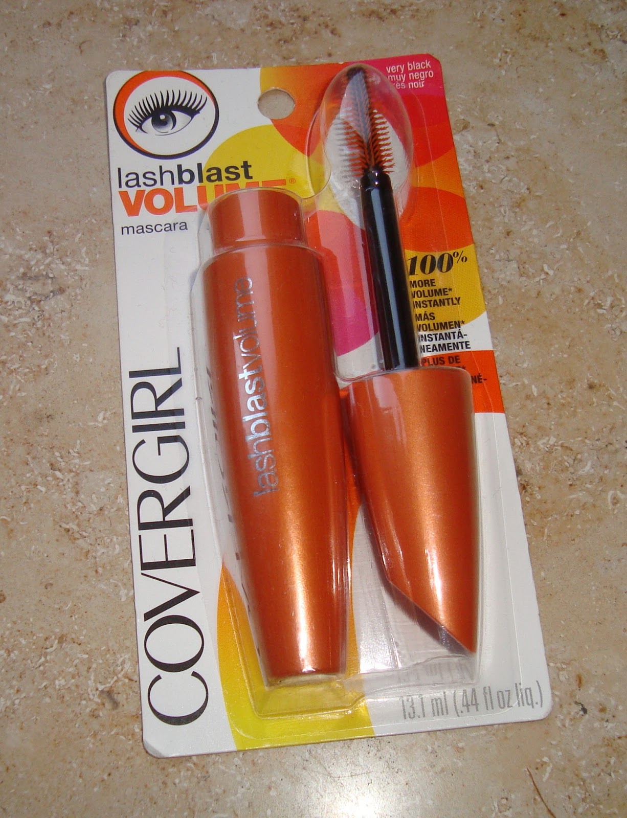 [Review] Covergirl Lashblast Volume Mascara in 800 Very Black