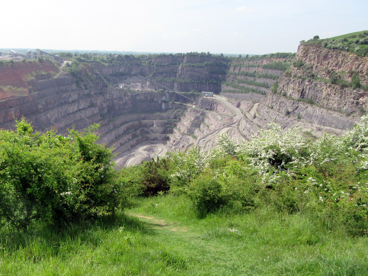Cosby Friday Walkers Blog: 18th May 2018 Walk from Huncote around Croft ...