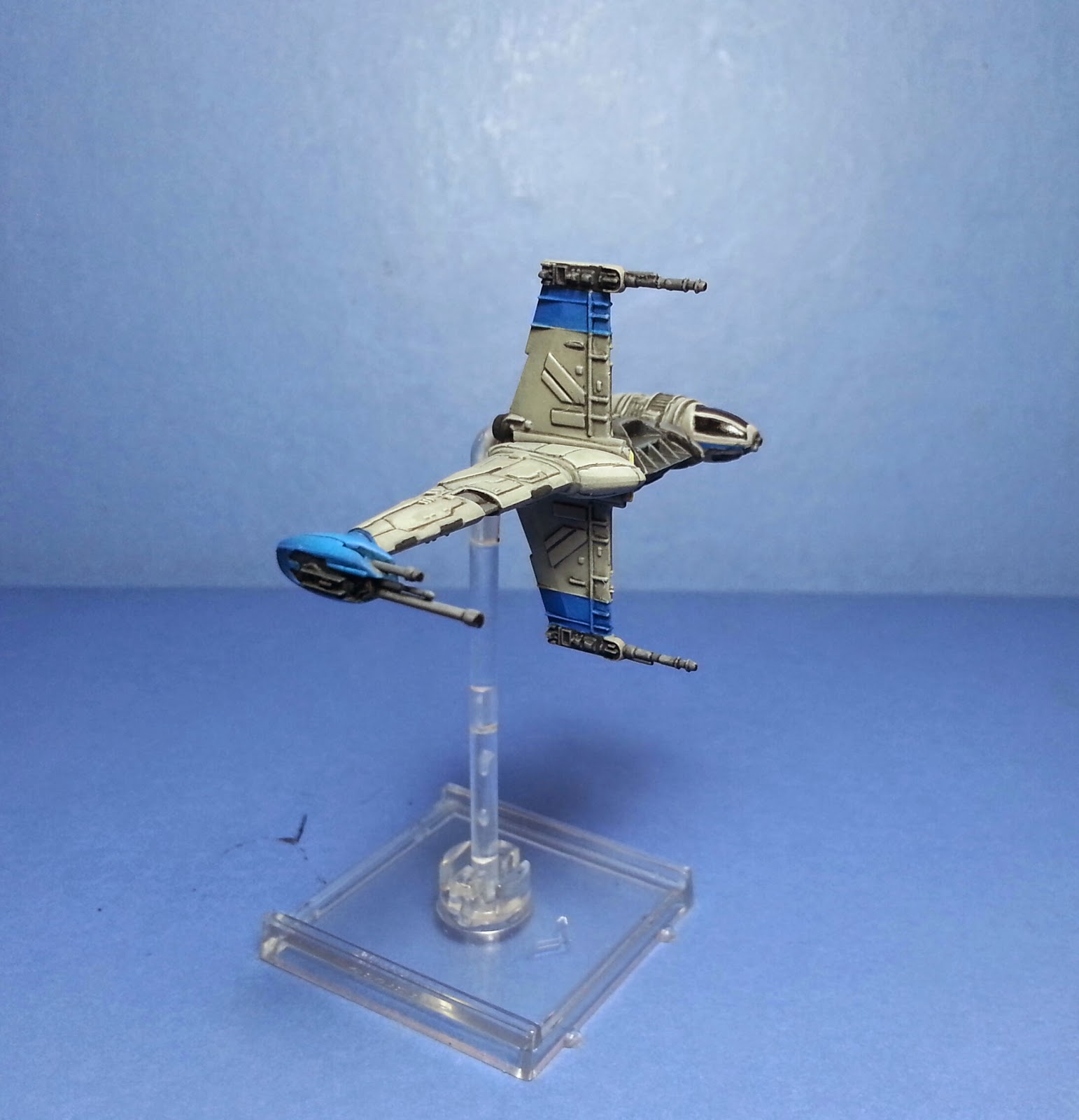 Manchando miniaturas: B-wing Blue Squadron X-Wing Miniature Game
