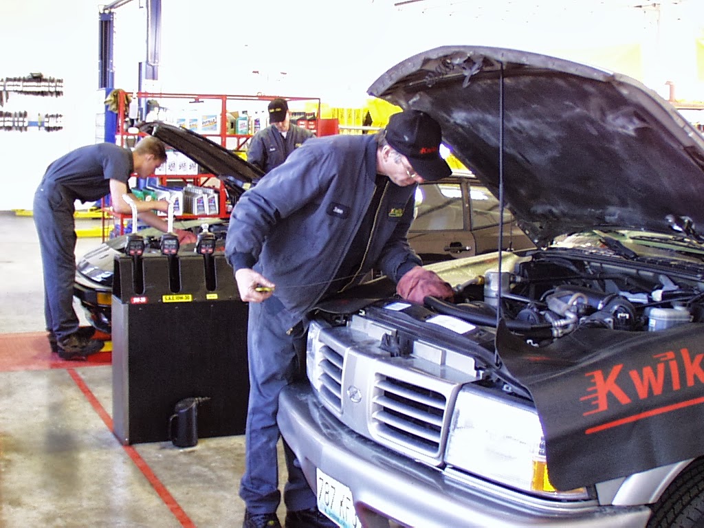 Kwik Kar of St. Robert: Kwik Kar Oil Change