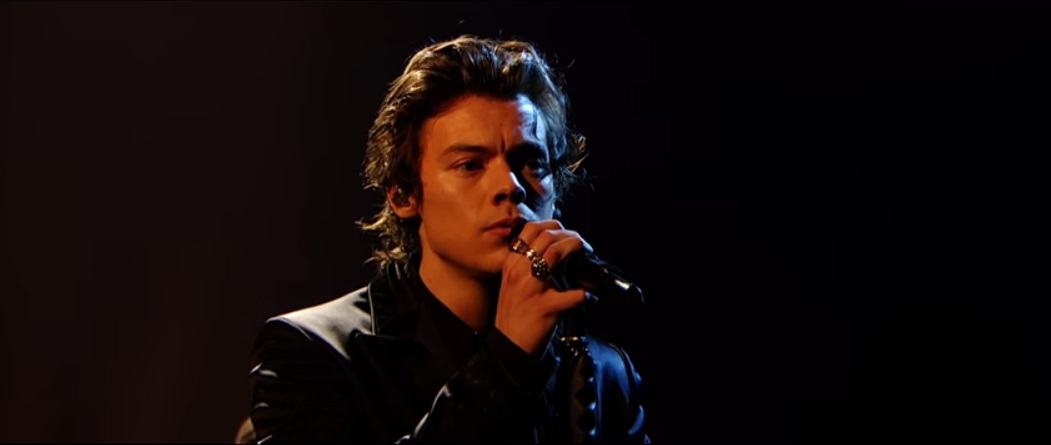 Harry Styles Performs On The Graham Norton Show