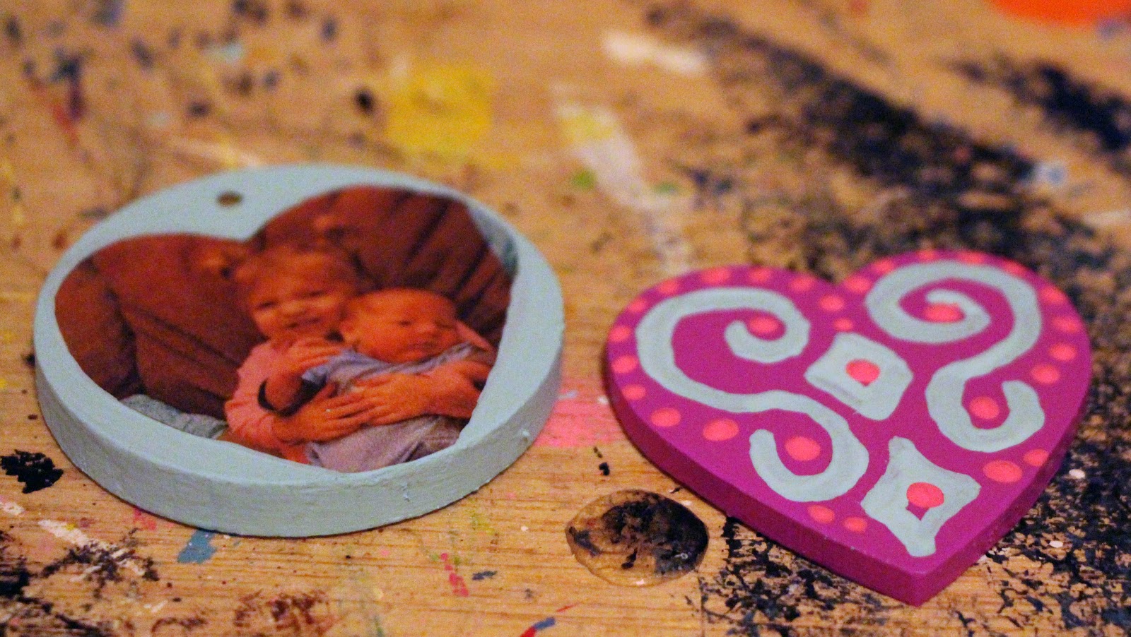 The Experimental Crafter: Wooden Toddler Locket Tutorial