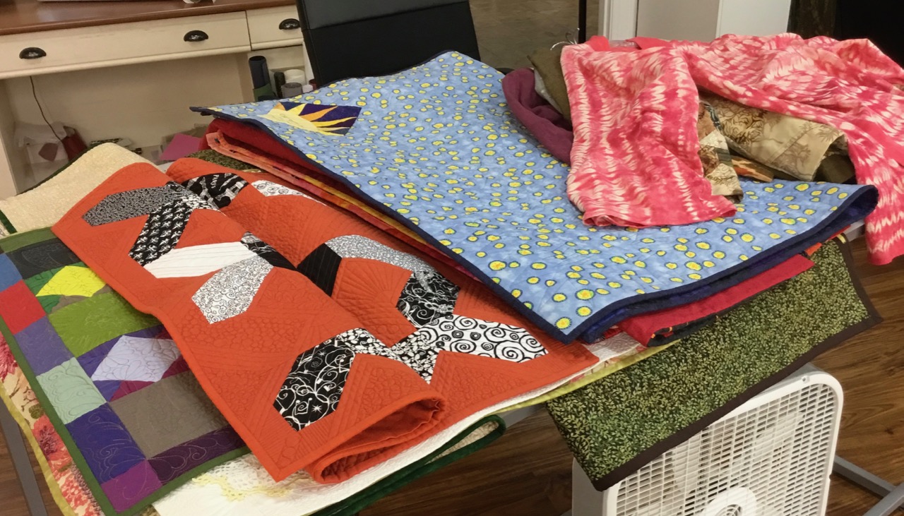 Fiber Antics by Veronica: Trunk Show and Space quilt exhibit at ...