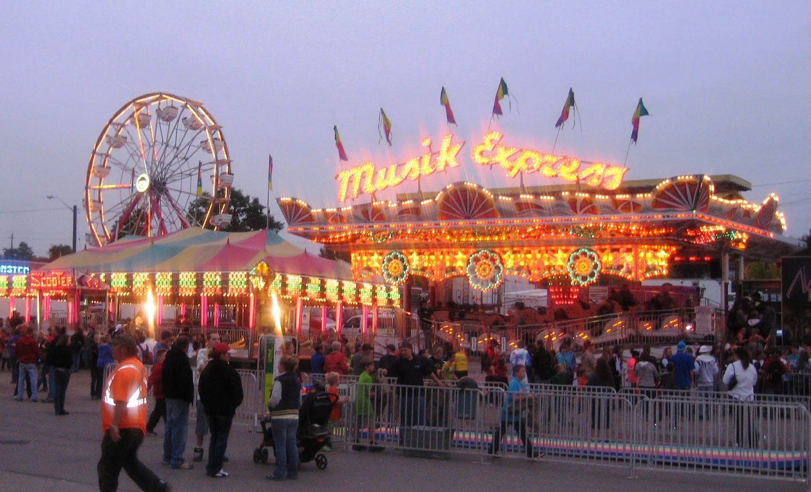 One Tank Trips: Norfolk County Fair in Simcoe is one of the country's ...