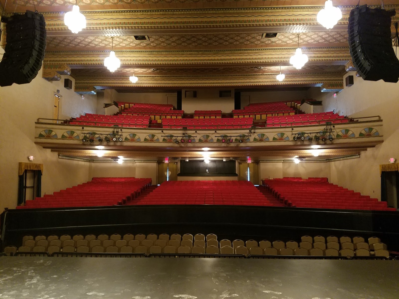 HARMAN Professional Solutions Brings Modern Sound and Lighting to a ... HARMAN Professional Solutions Brings Modern Sound and Lighting to a ...