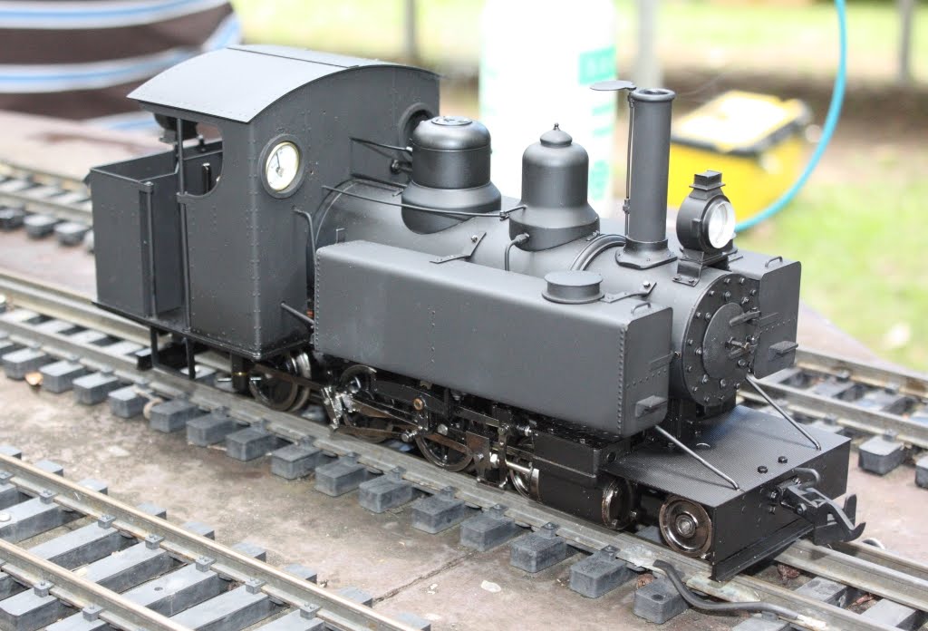 Silkwood Depot: A Small Amount of Progress - And Still More Stuff.....