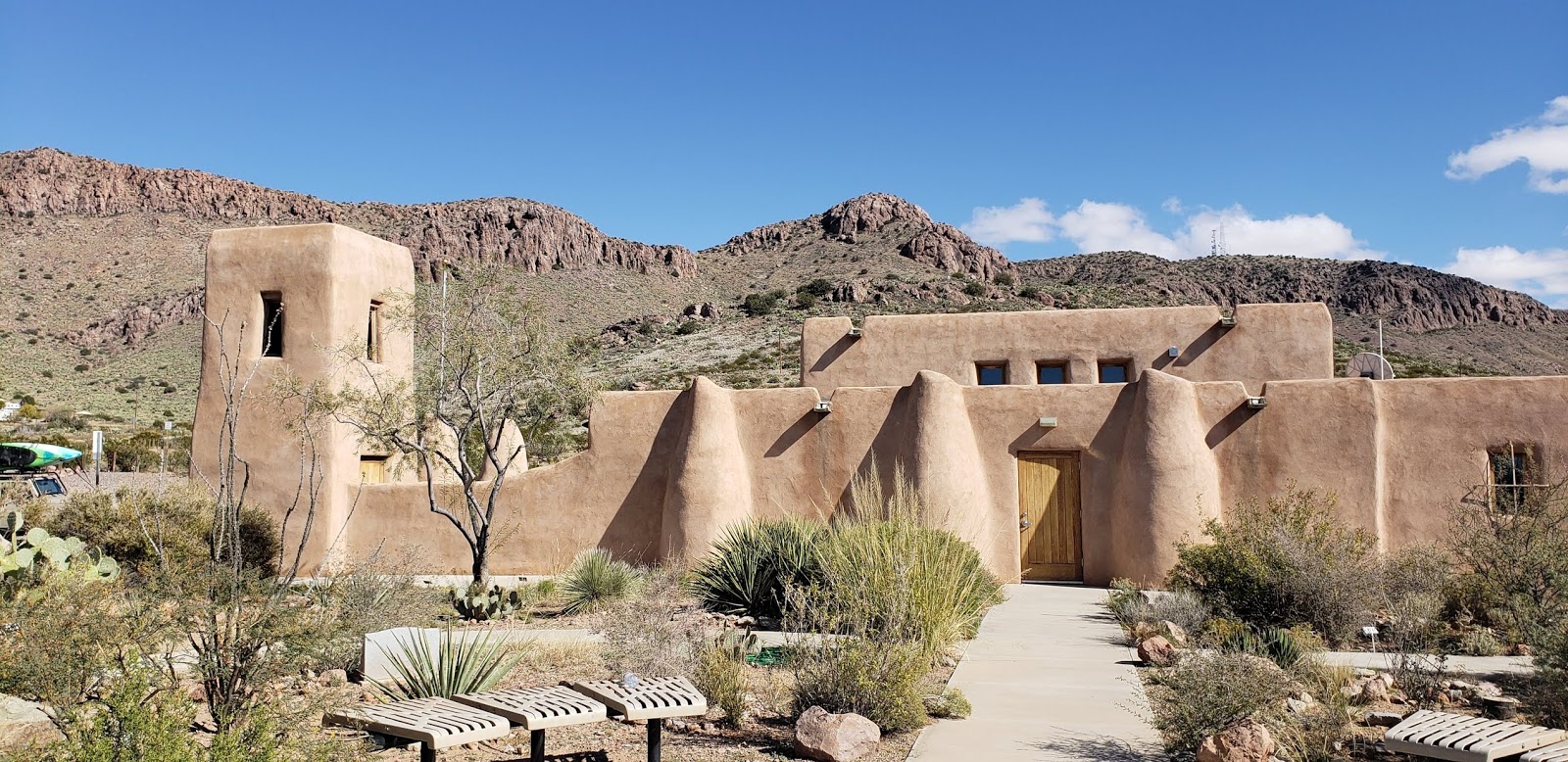 Dave'n'Kathy's Vagabond Blog: Rockhounding at Rockhound State Park