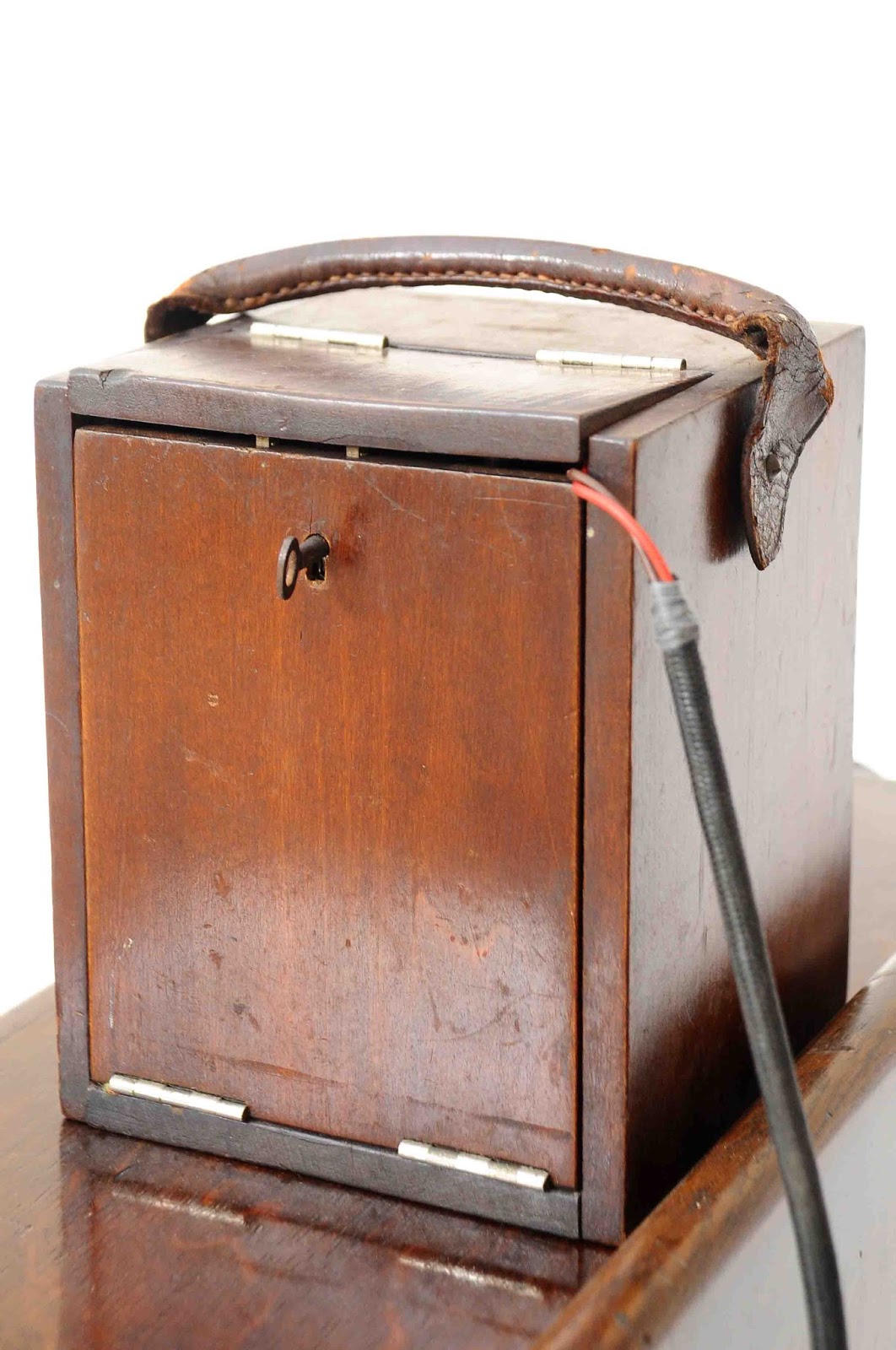 Old Vintage Gallery: Antique Magneto Switchboard Operator Telephone ...