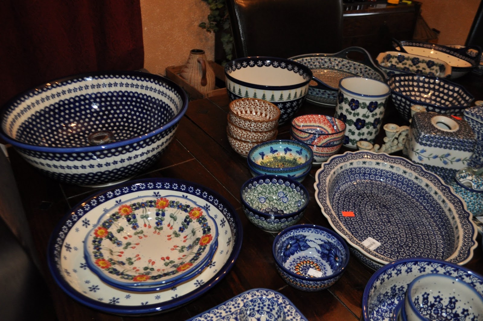 Our Military Life Abroad: POLISH POTTERY EXCURSION IN BOLESAWIECKI POLAND