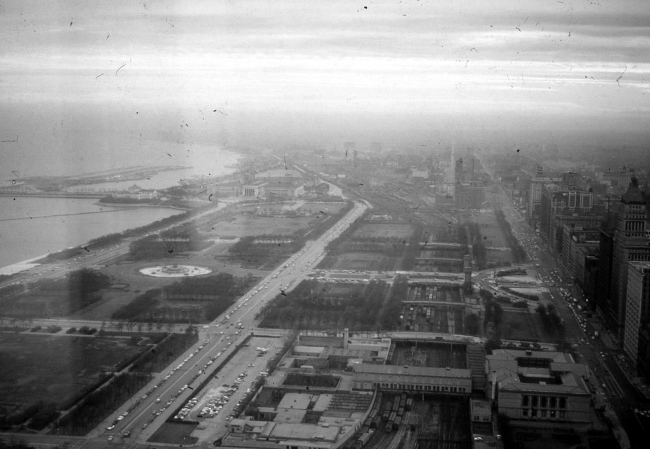 The Digital Research Library of Illinois History Journal™ : Views ...