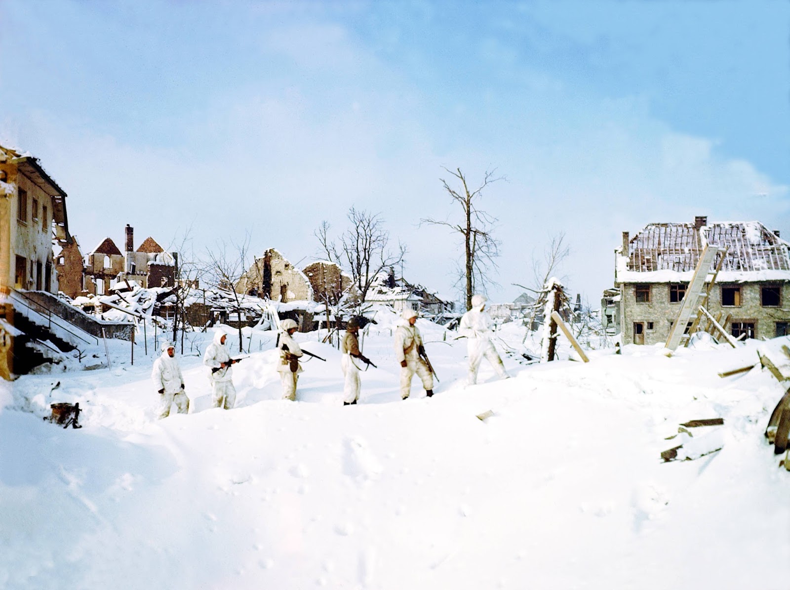 World War II in Pictures: Color Photos of World War II