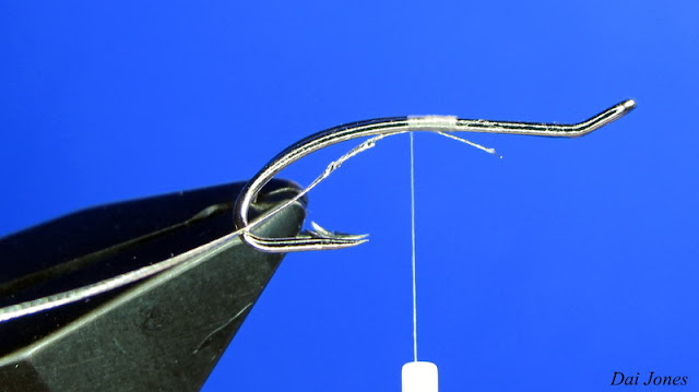 Flies step by step: Ghost shrimp, step by step.
