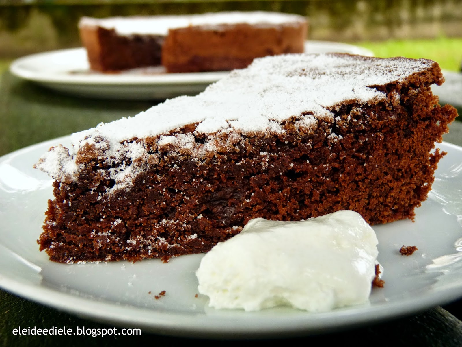 Eleideediele: TORTA MORBIDA AL CIOCCOLATO, irresistibile anche a luglio