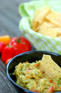 Chunky Garden Guacamole - A Kitchen Addiction
