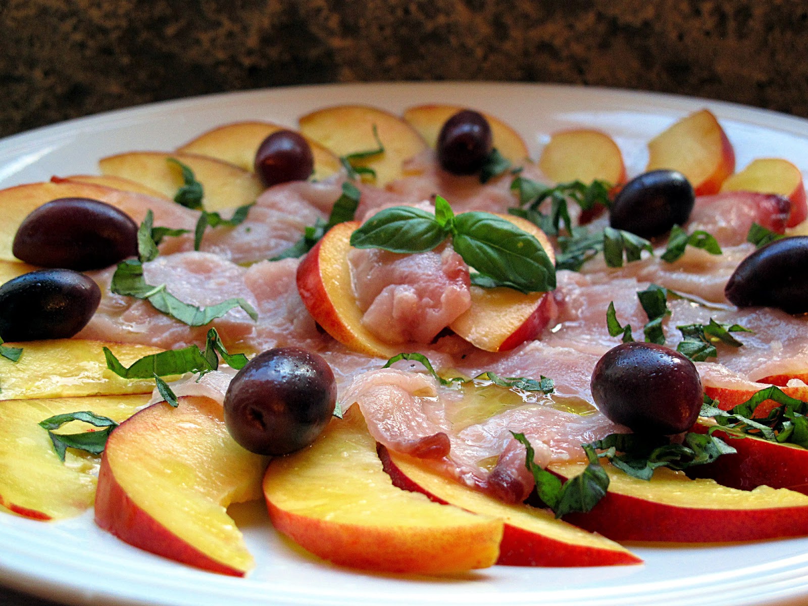Tentazioni di gusto: Carpaccio di pesce spada con le pesche