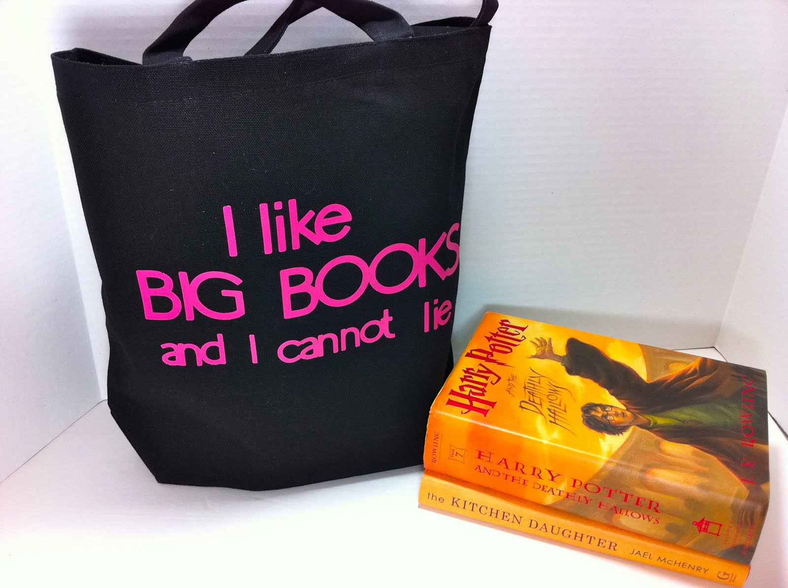 Obsessed with Scrapbooking: Check out My Iron-On Vinyl Book Bag!