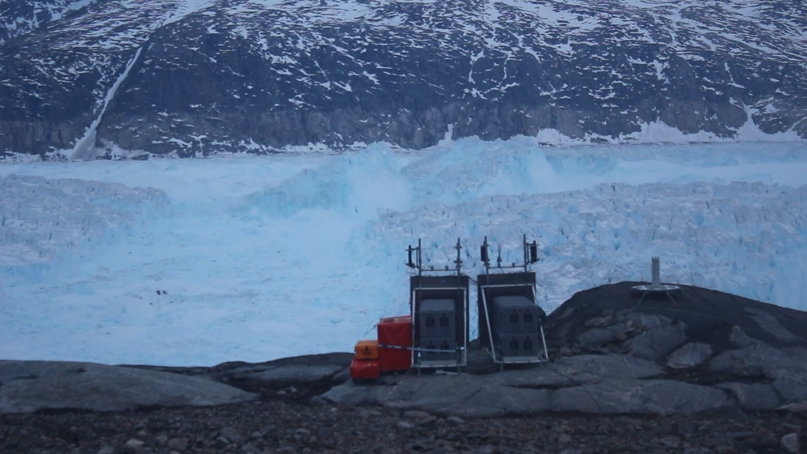 Watch 10 billion tons of ice fall into the ocean