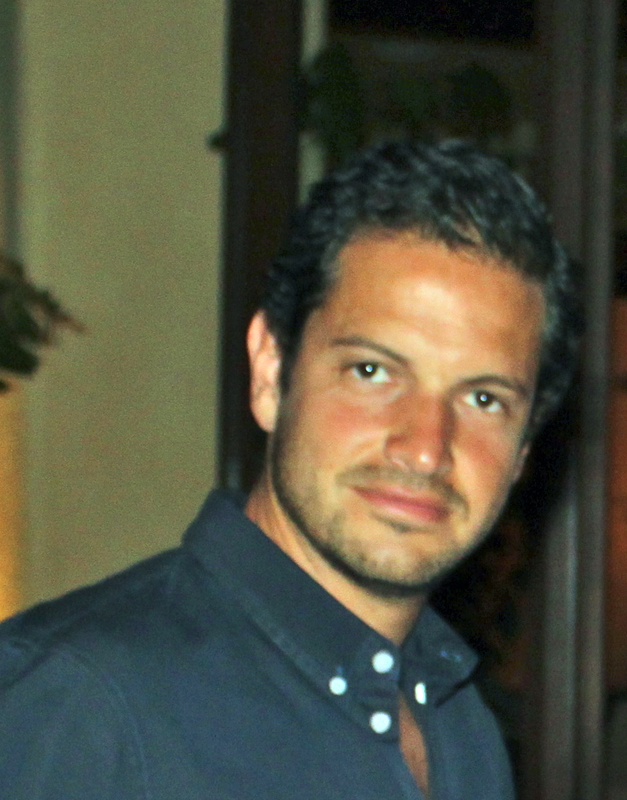 podio: Omar Saad, proyectos