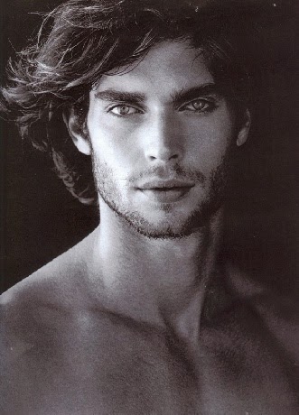 Men International : Donny Lewis