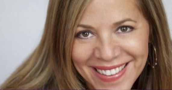 DesaraeV - Desarae Veit: Author: Alyson Noël