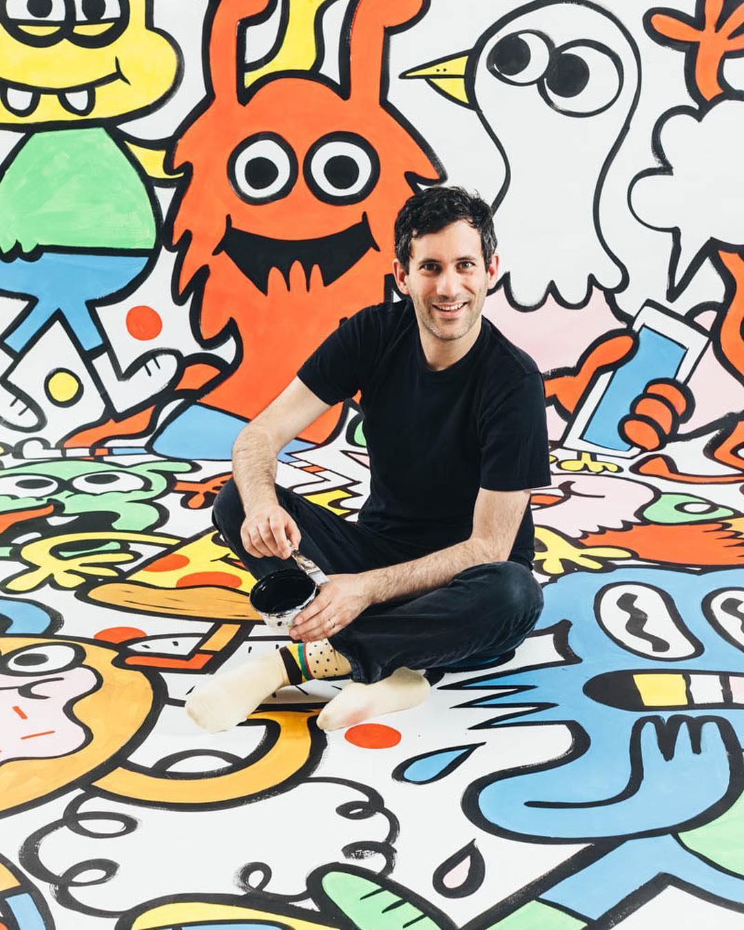 這位藝術家，最擅長將自己「玩壞」 - 青葉文學部