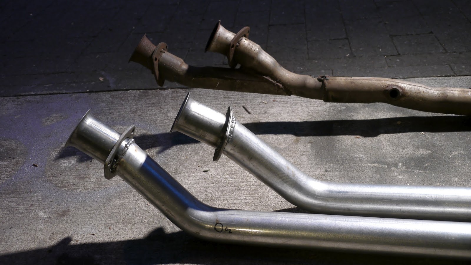 Falcon Fanatic: New exhaust going in